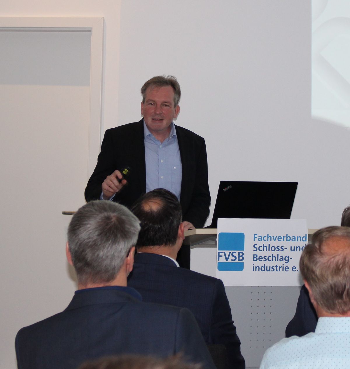 FVSB - Branche trotz Rezession optimistisch - Vorstand auf ...